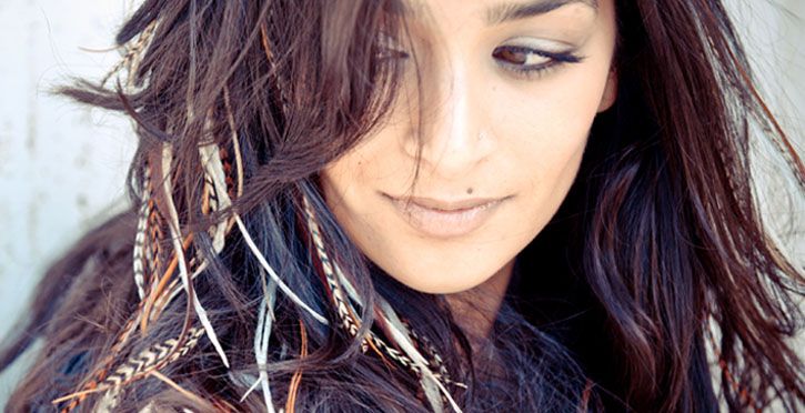 Fine Featherheads Adds Fun, Flirty Style to Your Hair